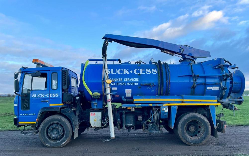 Volvo FL6 Gully Sucker / Vacuum Tanker | Trucks - Commercial Trader